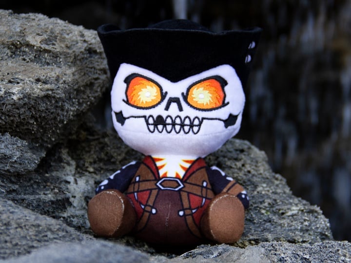 Sea of Thieves Stubbins Captain Flameheart Plush