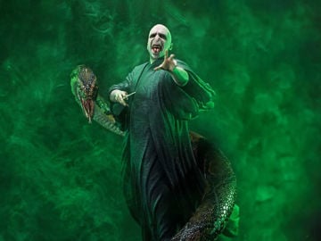Harry Potter Real Elite Masterline Lord Voldemort (Bonus Edition) 1/4 ...