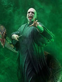Harry Potter Real Elite Masterline Lord Voldemort (Bonus Edition) 1/4 ...