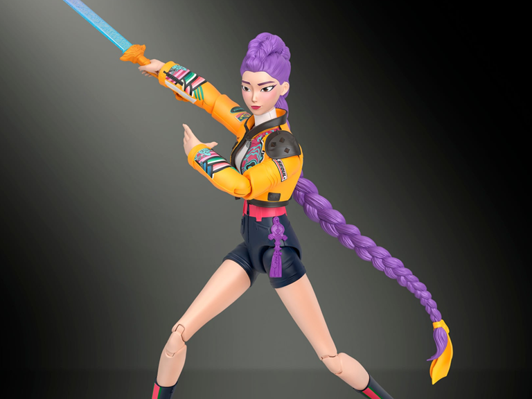 KPop Demon Hunters HUNTR/X Rumi “How It's Done" Action Figure