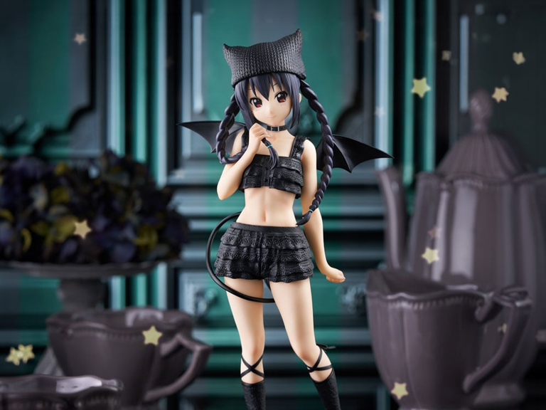 K-On! BiCute Dark Azusa Nakano Figure