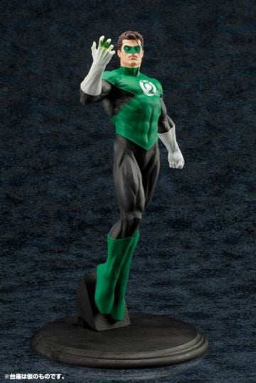 DC ArtFX Green Lantern Statue